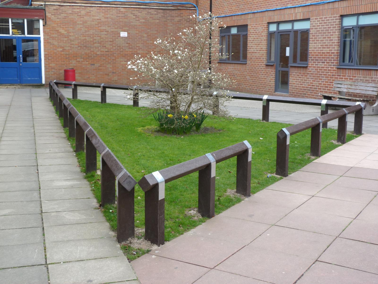 hanit® Ultra - Barrera | Cercados_y_vallas | Material reciclado | Jolas